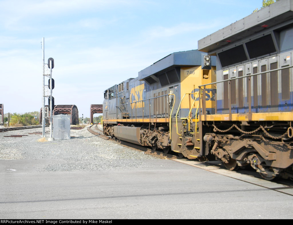 CSX 746